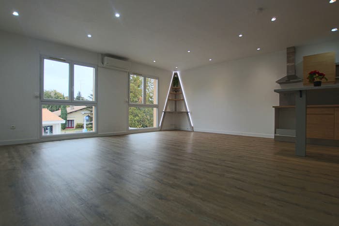 Salles : Appartement 2 pièces à vendre
