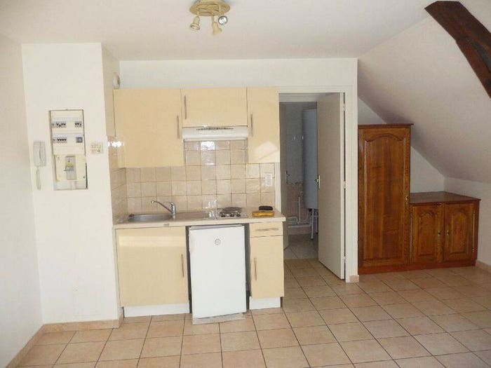 Appartement 1 pièce à Briand Leclerc, Sens, à louer