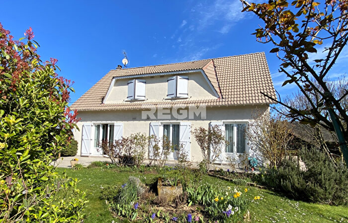 Maison 7 pièces à vendre à Morigny-Champigny