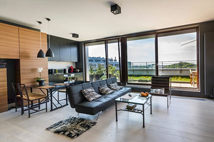 Appartement 4 pièces à Asnières-sur-Seine, à vendre