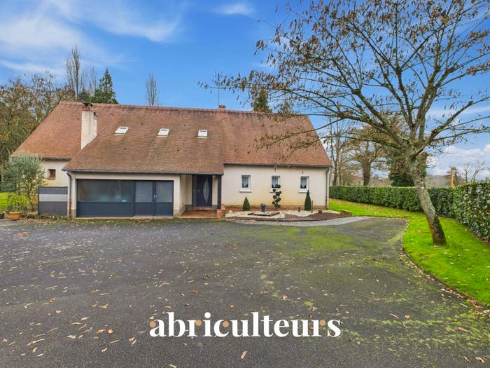 Maison 8 pièces à vendre - Ruaudin