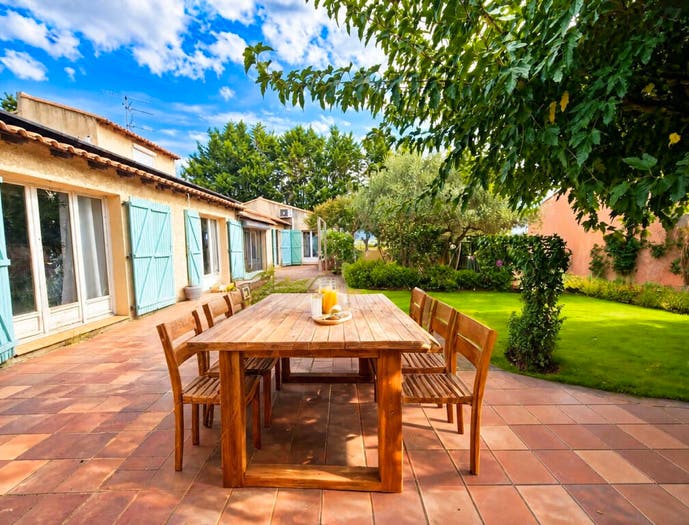 Maison 7 pièces à vendre à Jonquières-Saint-Vincent