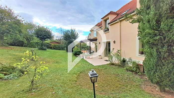 Maison 9 pièces à vendre - Saint-Rémy-lès-Chevreuse