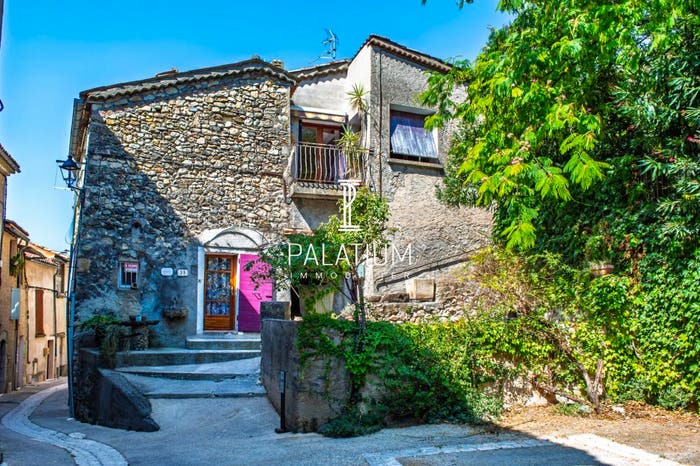 Maison 7 pièces à Volonne, à vendre