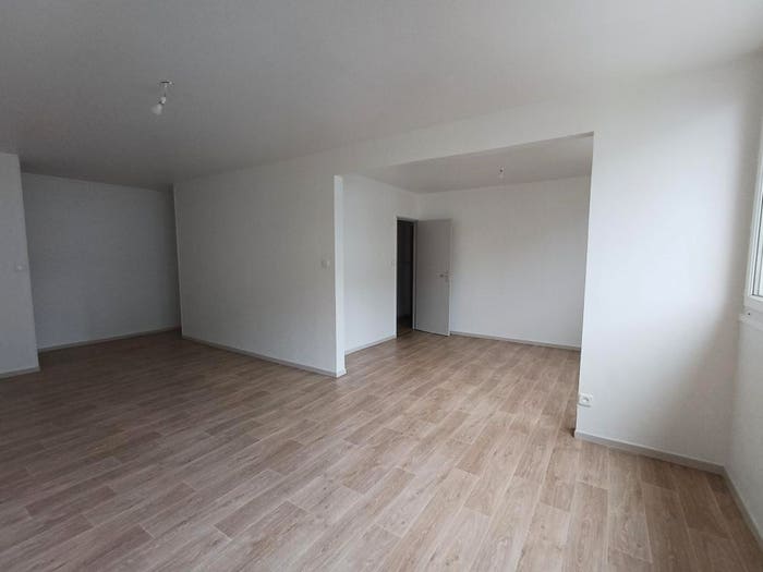 Appartement 6 pièces à louer - Lure