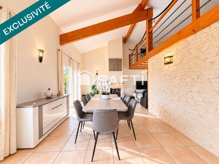 Maison 5 pièces à Daux, à vendre