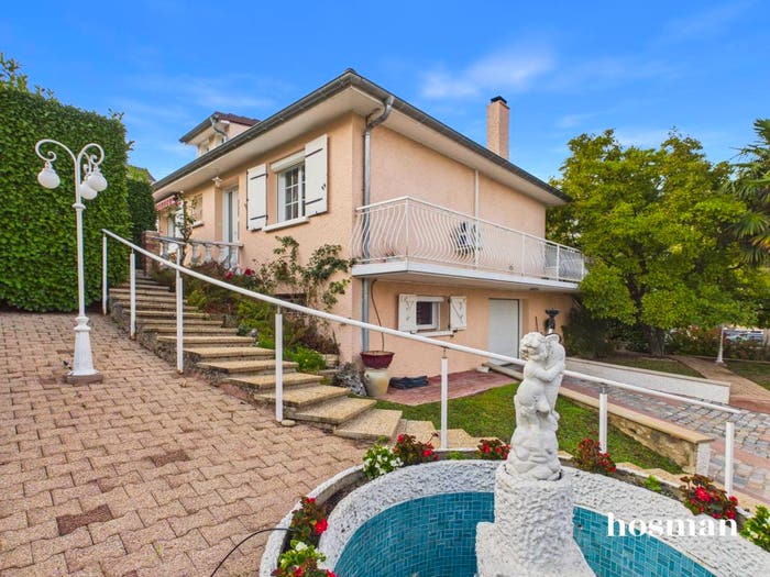 Maison 6 pièces à vendre à Saint-Bonnet-de-Mure