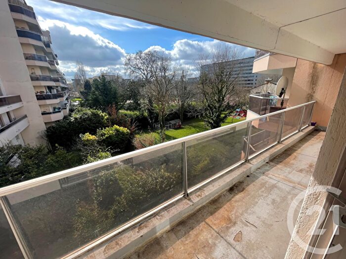 Appartement 4 pièces à Asnières-sur-Seine, Gresillons, Voltaire, à vendre