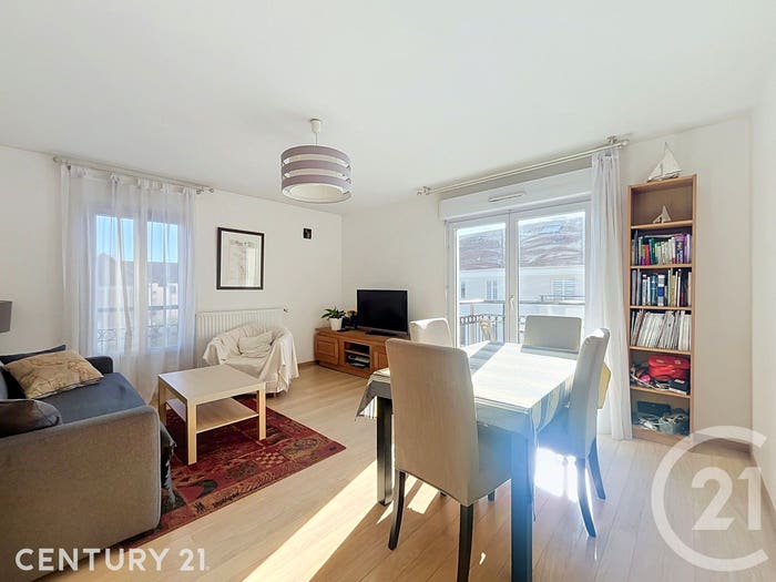 Noisy-le-Grand, Centre-ville - Appartement 4 pièces à vendre