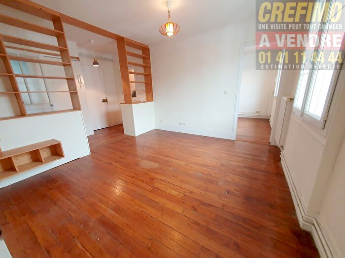 Asnières-sur-Seine, Gresillons, Voltaire - Appartement 3 pièces à vendre