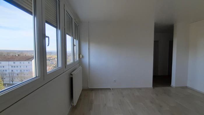 Appartement 4 pièces à Luxeuil-les-Bains, à louer