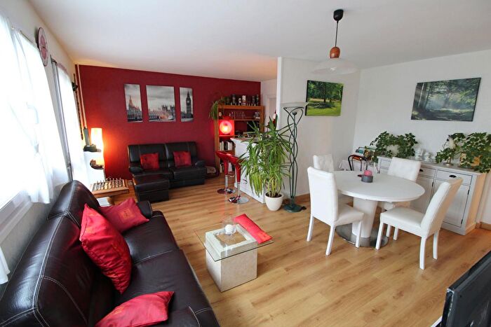 Appartement 4 pièces à Mont-Saint-Aignan, Colbert, Les Coquets, à vendre