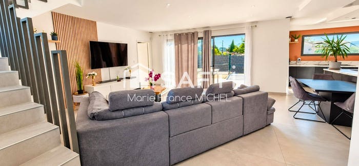 Maison 5 pièces à Pernes-les-Fontaines, à vendre