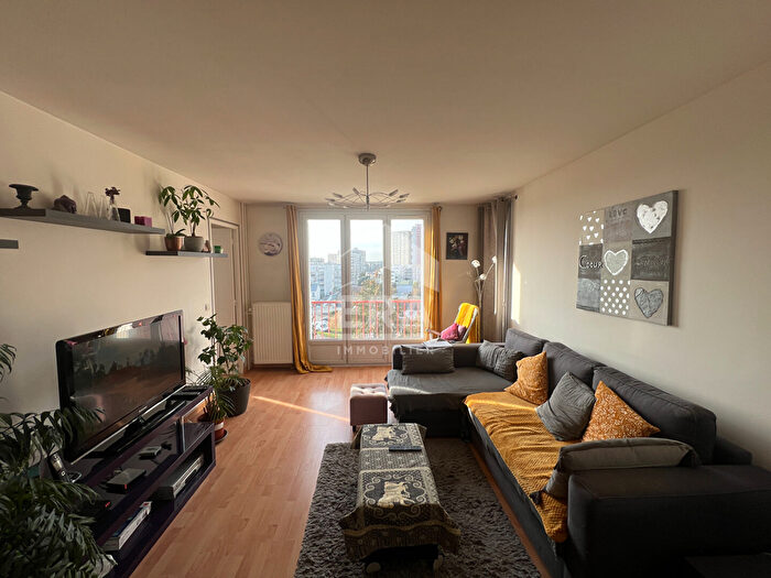 Appartement 4 pièces à vendre à Melun, Patton