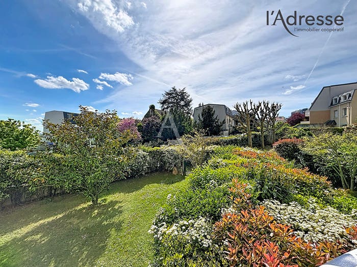 Appartement 1 pièce à vendre - Suresnes, Liberté