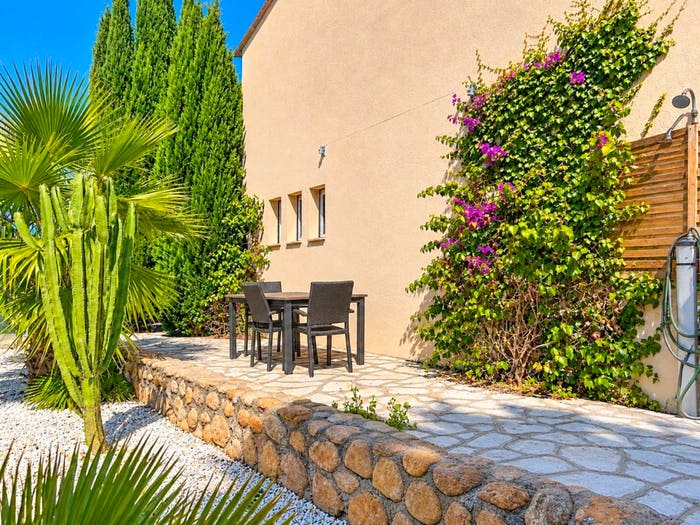 Maison 3 pièces à Saint-Cyprien, La Prade, La Vigie, à vendre