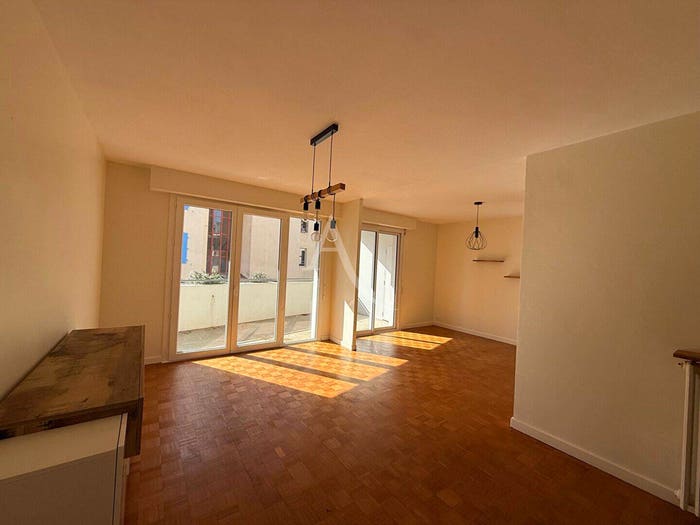 Pentagone, La Roche-sur-Yon : Appartement 2 pièces à louer