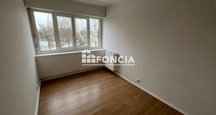 Appartement 4 pièces à Champs Elysees, Évry-Courcouronnes, à louer