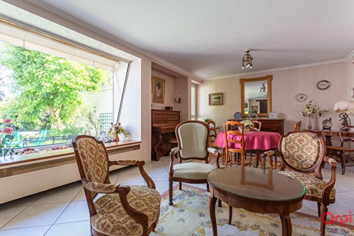 Saint-Michel-sur-Orge, Villagexpo, Descartes : Maison 7 pièces à vendre