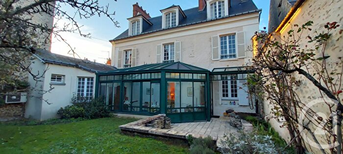 Maison 13 pièces à Dourdan, à vendre