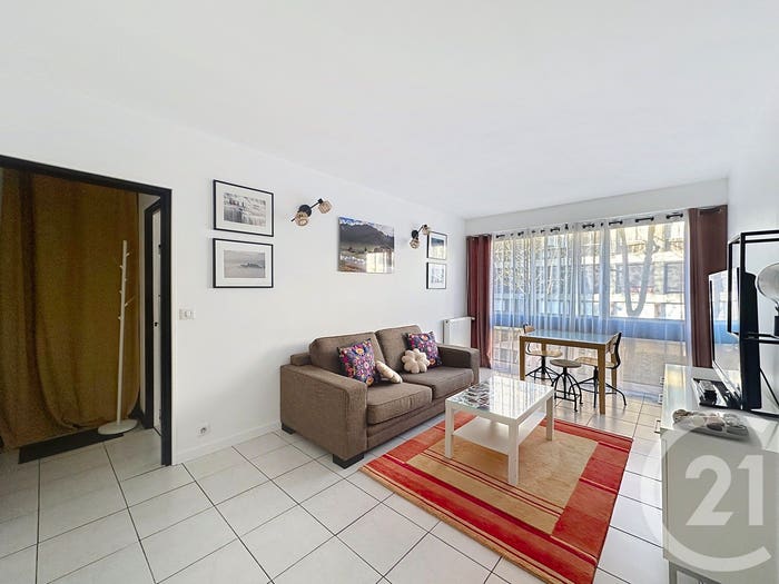 Appartement 3 pièces à vendre à Thiais, Centre-ville