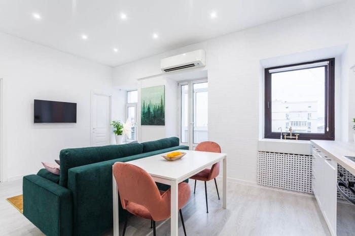 Garibaldi, Nice : Appartement 2 pièces à louer