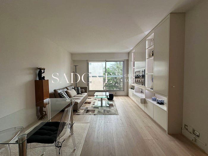Ile de la Jatte, Neuilly-sur-Seine : Appartement 2 pièces à louer