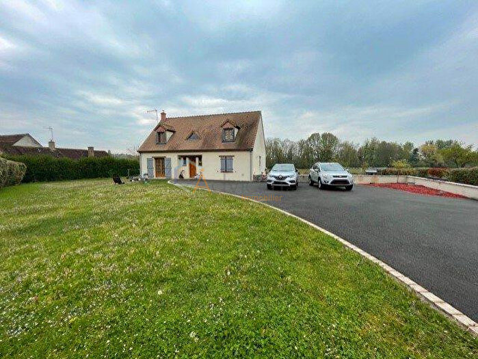 Maison 5 pièces à Chambon-la-Forêt, à vendre