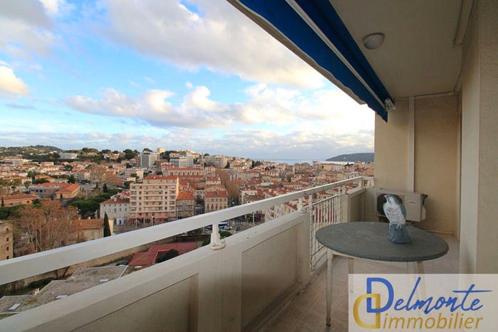 Appartement 4 pièces à louer à Toulon