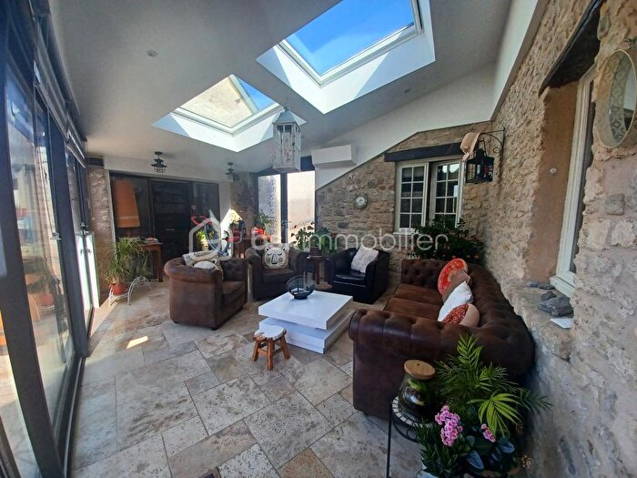 Maison 7 pièces à vendre à Étampes