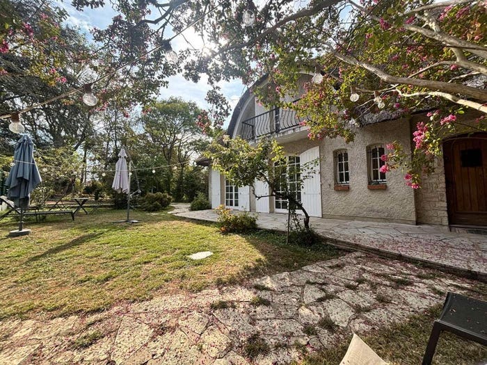 Maison 7 pièces à Vaux-le-Pénil, à vendre