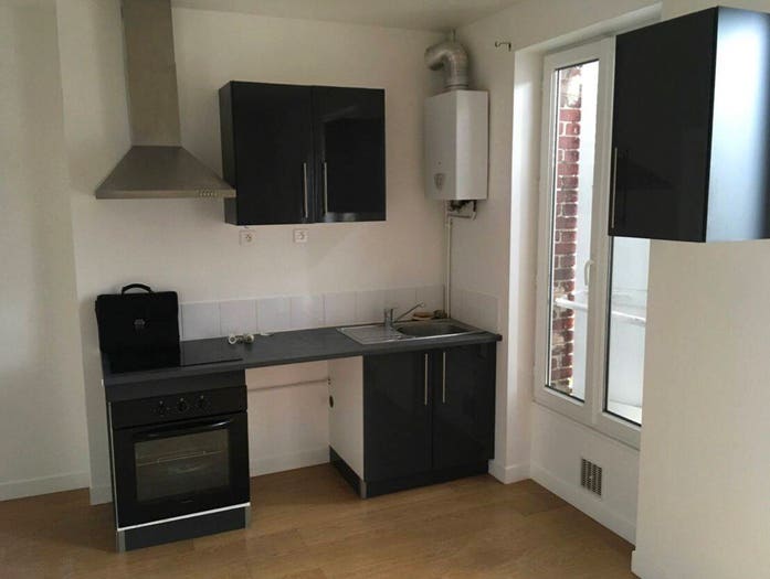 Geresmes-Bouillant, Crépy-en-Valois : Appartement 2 pièces à louer