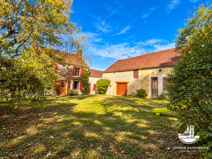 Ouanne : Maison 6 pièces à vendre