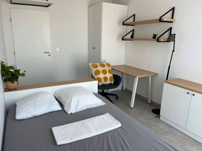 Appartement 1 pièce à louer à Encagnane, Aix-en-Provence