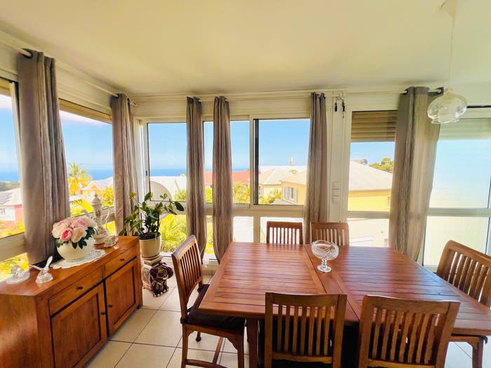 Appartement 4 pièces à vendre - Saint-Paul, Saint-Gilles les Hauts