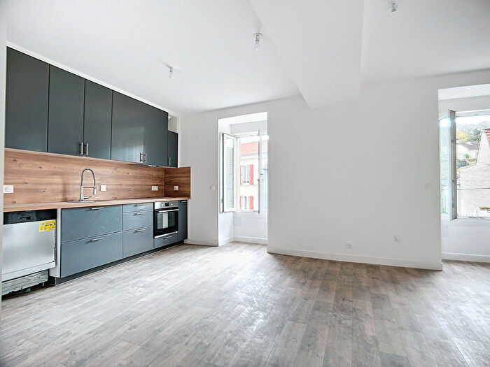 Étampes, Saint-Pierre - Appartement 4 pièces à vendre