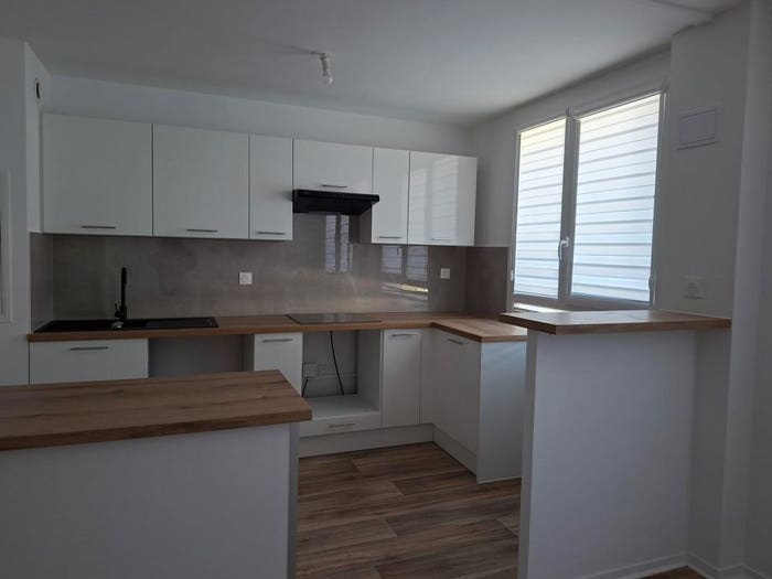 Appartement 5 pièces à vendre - Trappes, Centre-ville, Jaurès, Gare