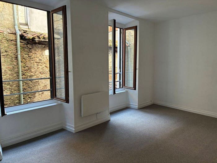 Appartement 2 pièces à Saint-Léonard-de-Noblat, à louer