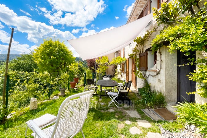 Maison 7 pièces à vendre à Amirat