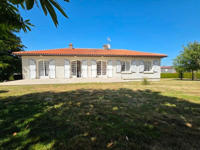 L'Absie : Maison 8 pièces à vendre