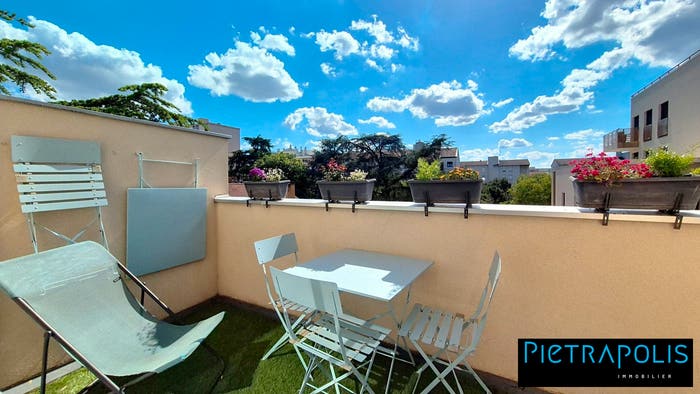 Appartement 4 pièces à Villeurbanne, Ferrandière, Maisons Neuves, à vendre