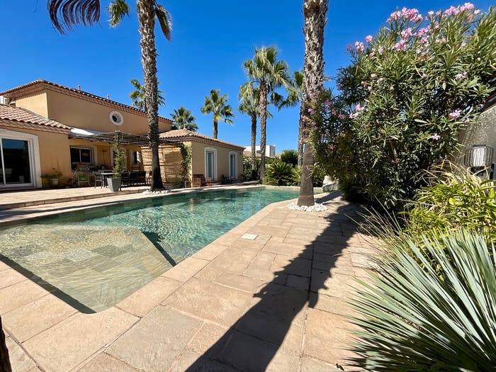 Maison 7 pièces à vendre - Marseillan, Mougères, Riac