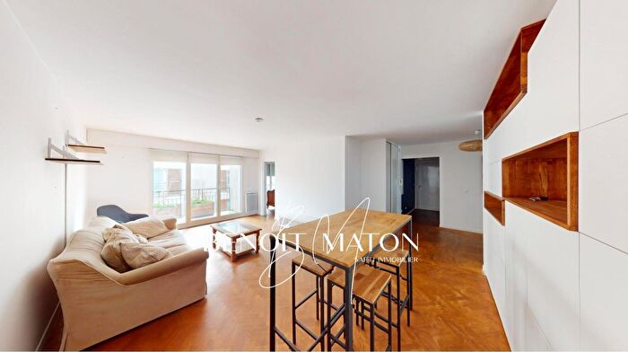 Asnières-sur-Seine, Gresillons, Voltaire : Appartement 4 pièces à vendre