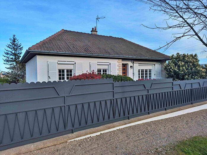 Auxerre, Sainte-Geneviève : Maison 4 pièces à vendre