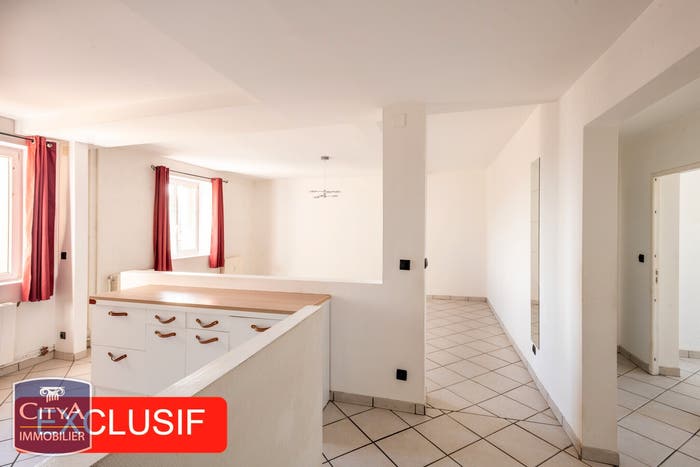 Appartement 4 pièces à Boulogne-sur-Mer, Basse-ville, à vendre