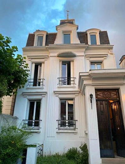 Maison 6 pièces à vendre - Asnières-sur-Seine, Bécon, Bourguignons