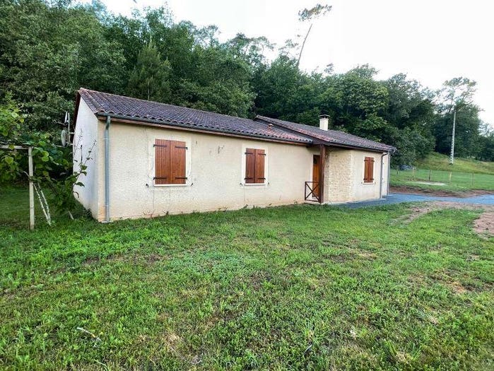 Calviac-en-Périgord : Maison 5 pièces à louer