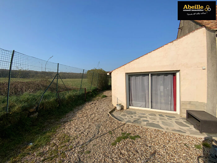 Maison 1 pièce à vendre à Saint-Maurice-Montcouronne