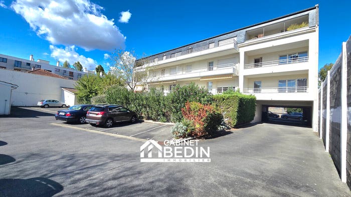 Appartement 2 pièces à Le Bouscat, Centre-ville, Robert Schuman, à vendre