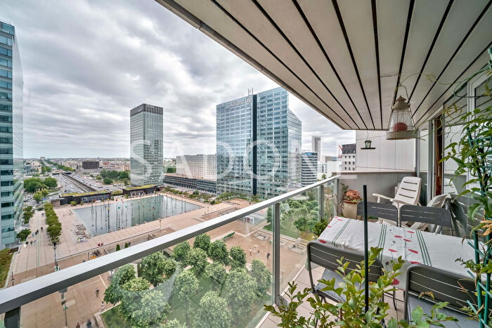 Appartement 5 pièces à Courbevoie, Gambetta, La Défense, à vendre